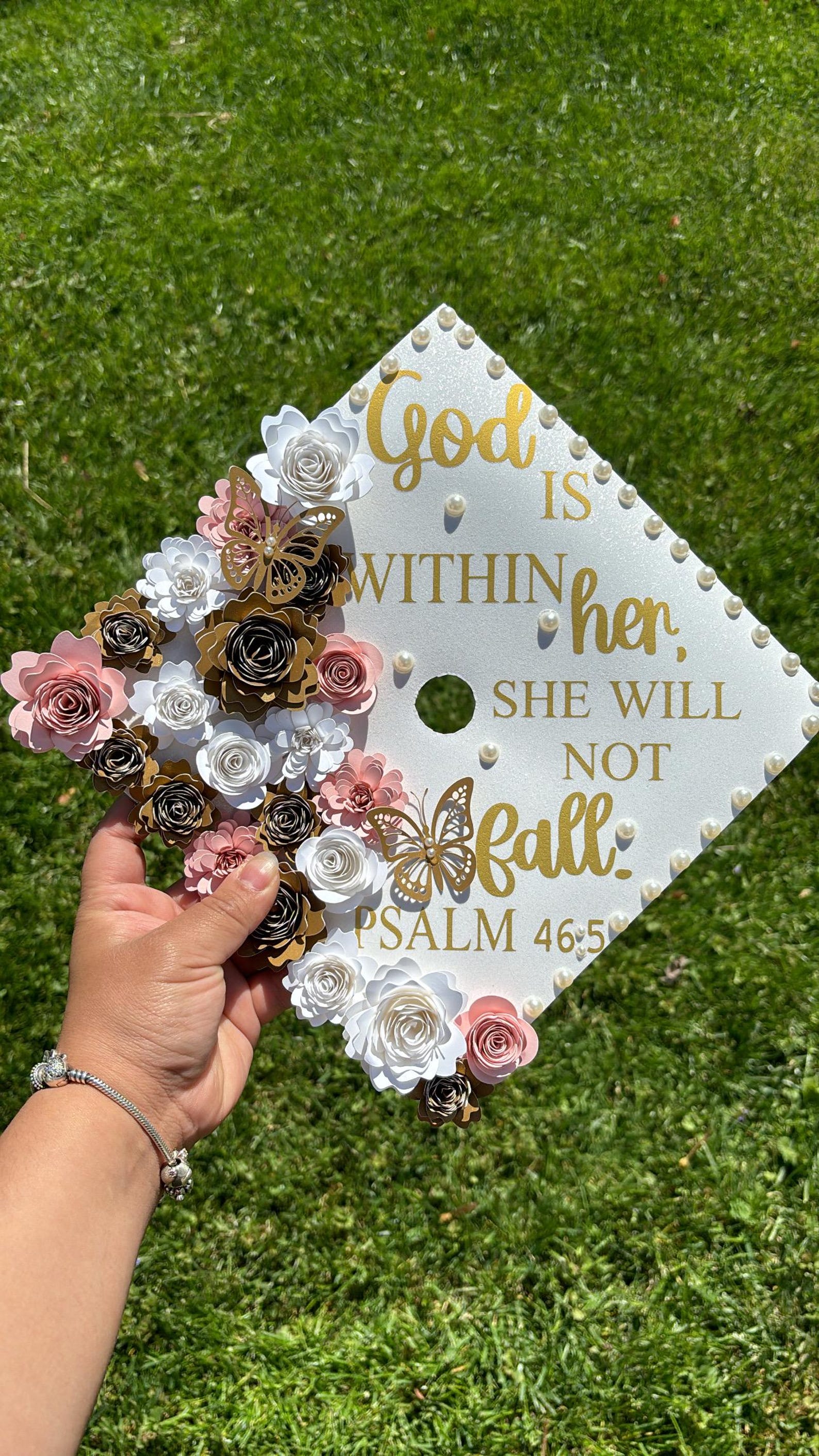 Custom Graduation Cap Topper: Pearls, Flowers & Bow - Etsy