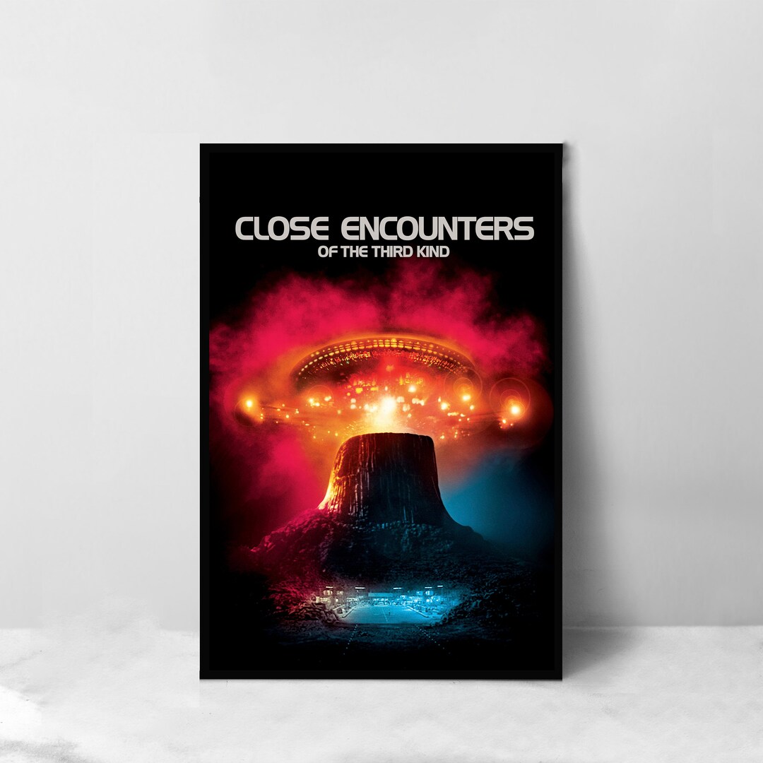Close Encounters of the Third Kind Movie Poster - High Quality Canvas ...