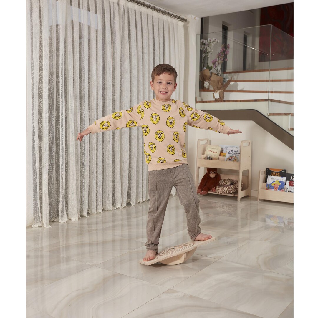 Wooden Labyrinth Balance Board: Montessori Wobble Toy for Kids - Etsy