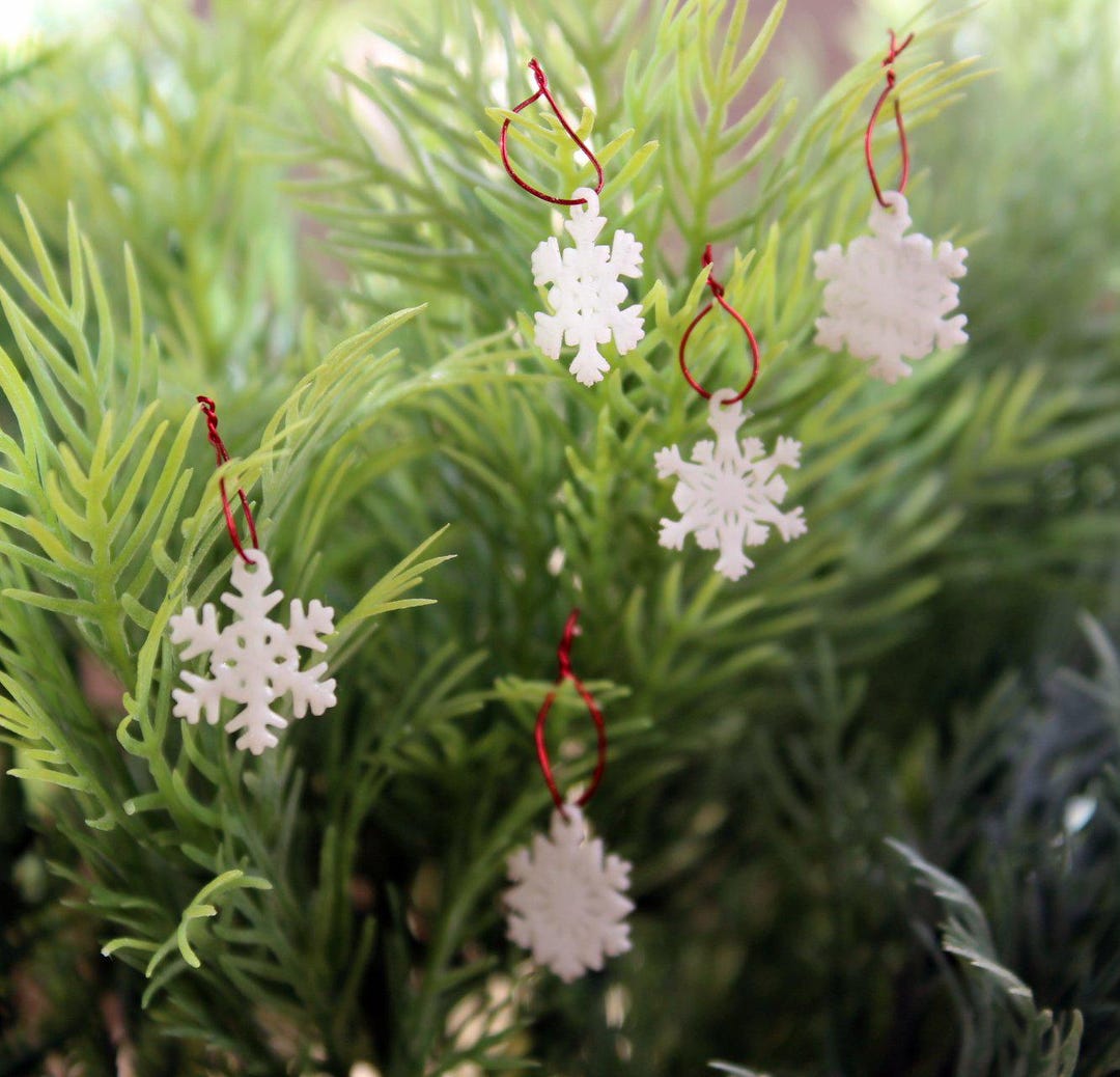 Miniature Snowflake Christmas Tree Ornaments, 10 Pcs Dollhouse Xmas ...