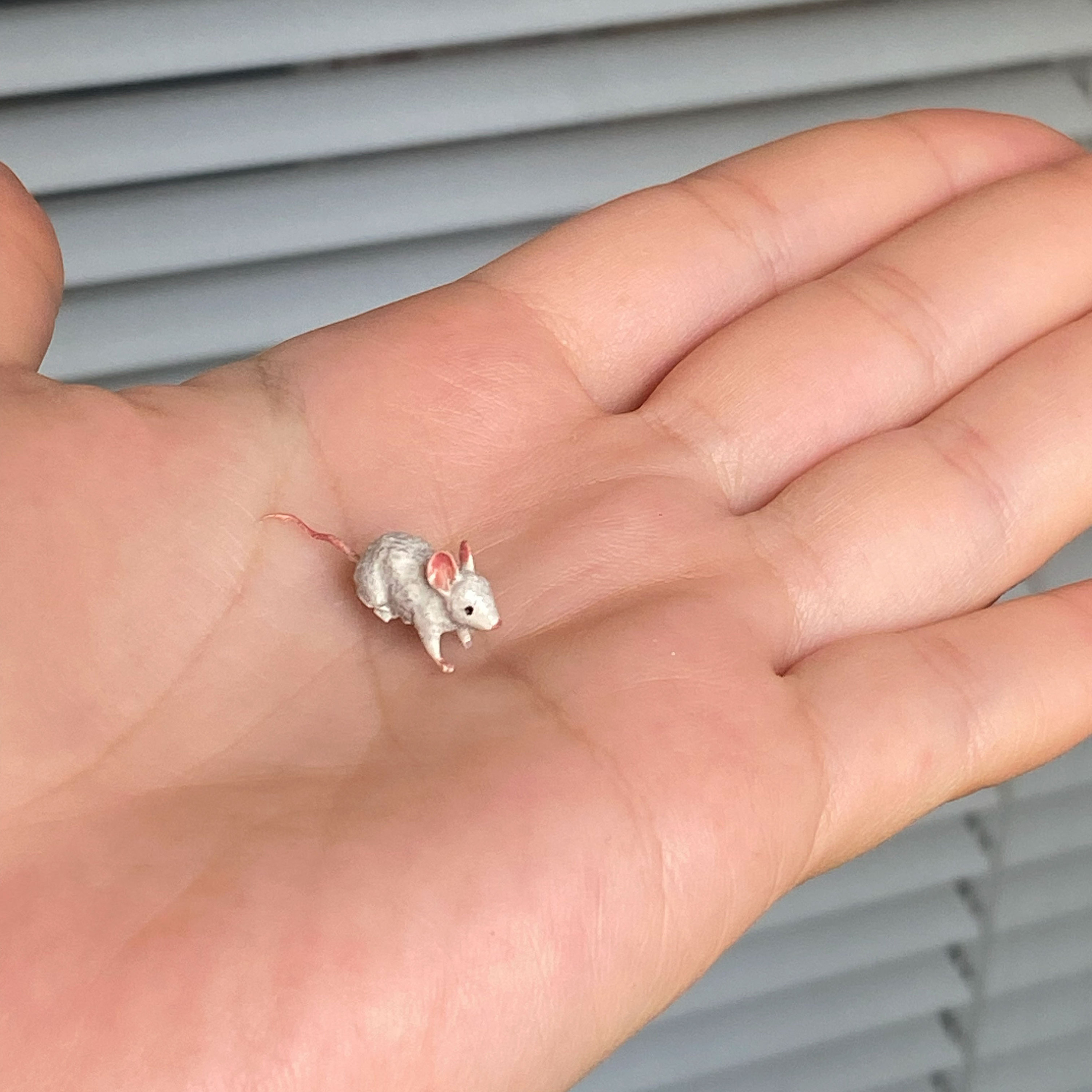 Miniature White Mouse, 1:12 Scale and 3D Printed - Etsy