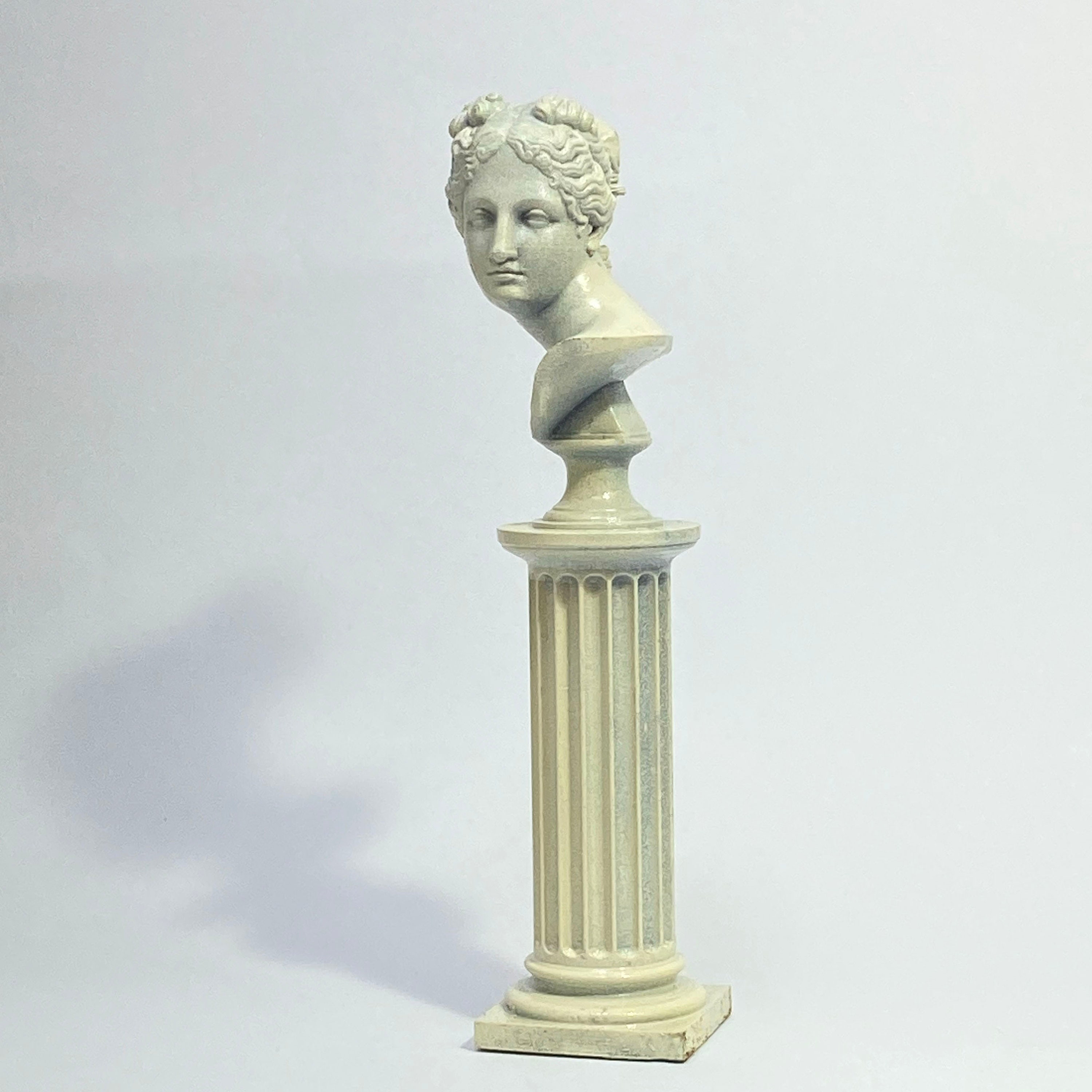 1:12 Scale, Miniature Ancient Marble Bust of Venus With Its Base - Etsy