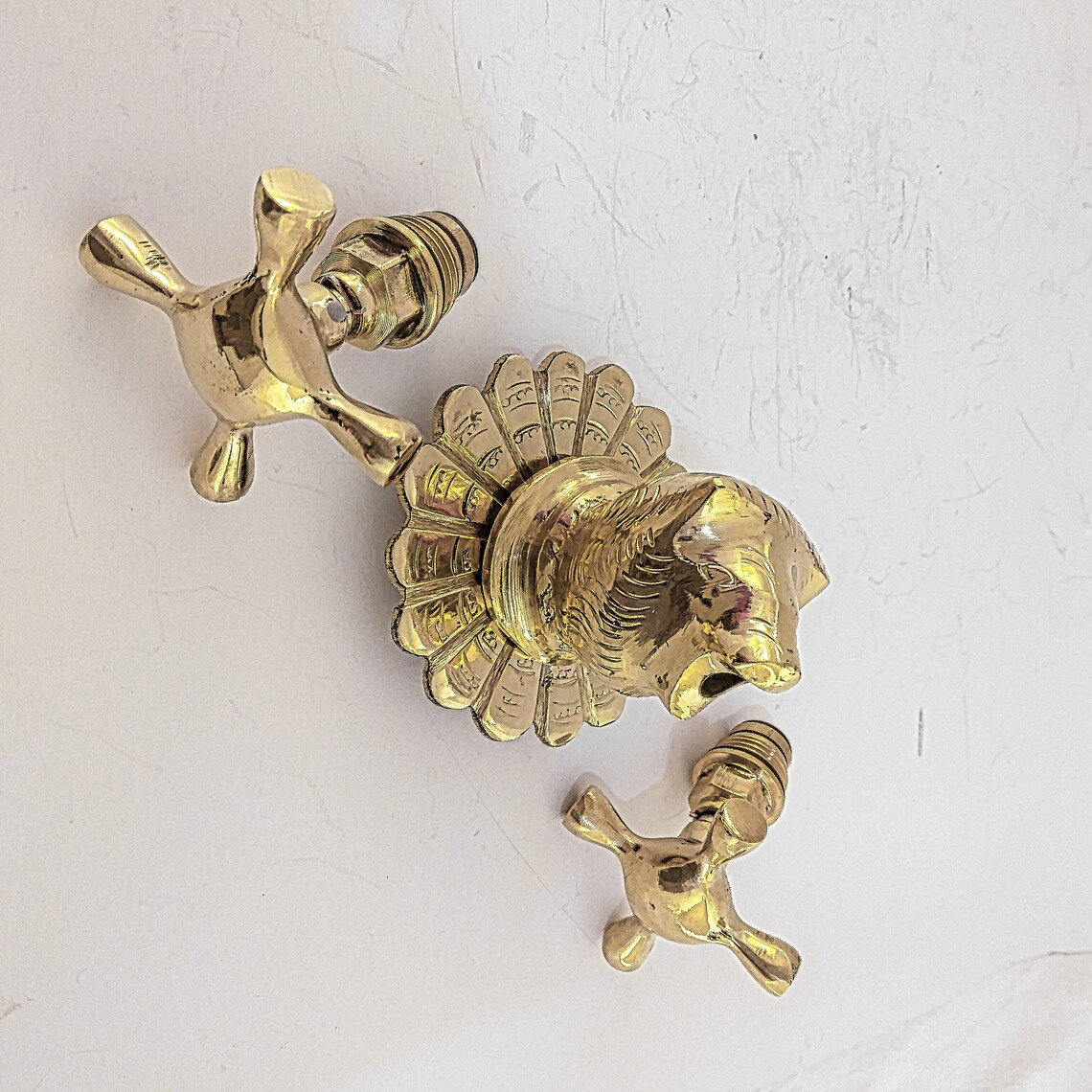 Moroccan Wall Brass Faucet, Lion Head-shaped Faucet, Bathroom Lion Head ...