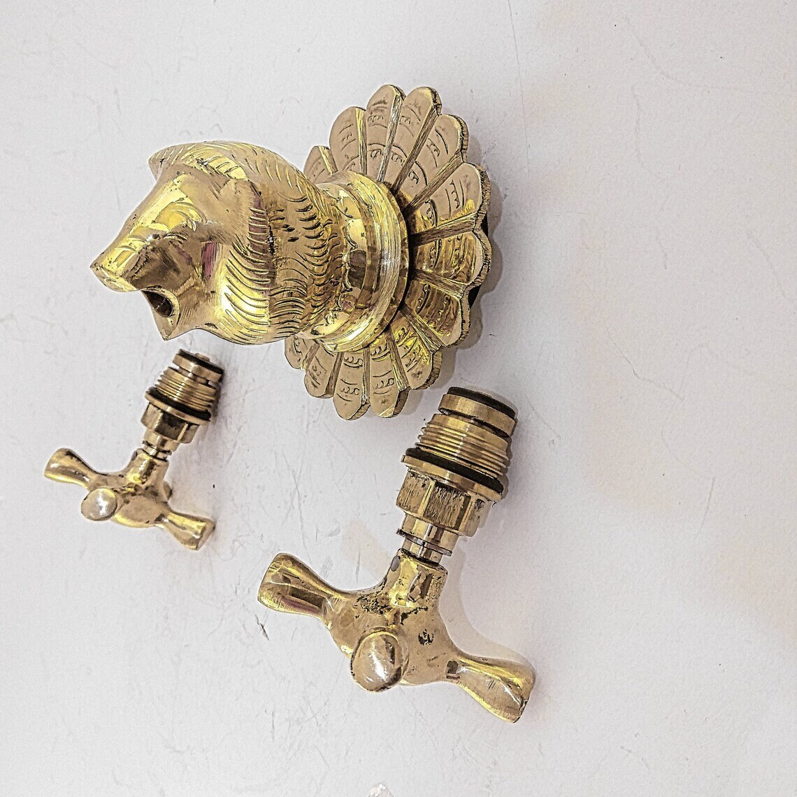 Moroccan Wall Brass Faucet, Lion Head-shaped Faucet, Bathroom Lion Head ...