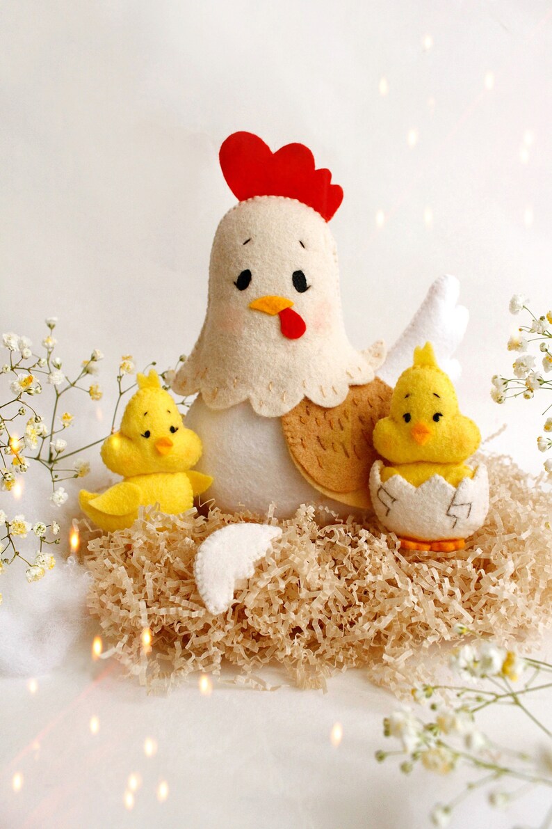 Felt Easter Mama Chicken With Chicks in the Eggshell Sewing - Etsy