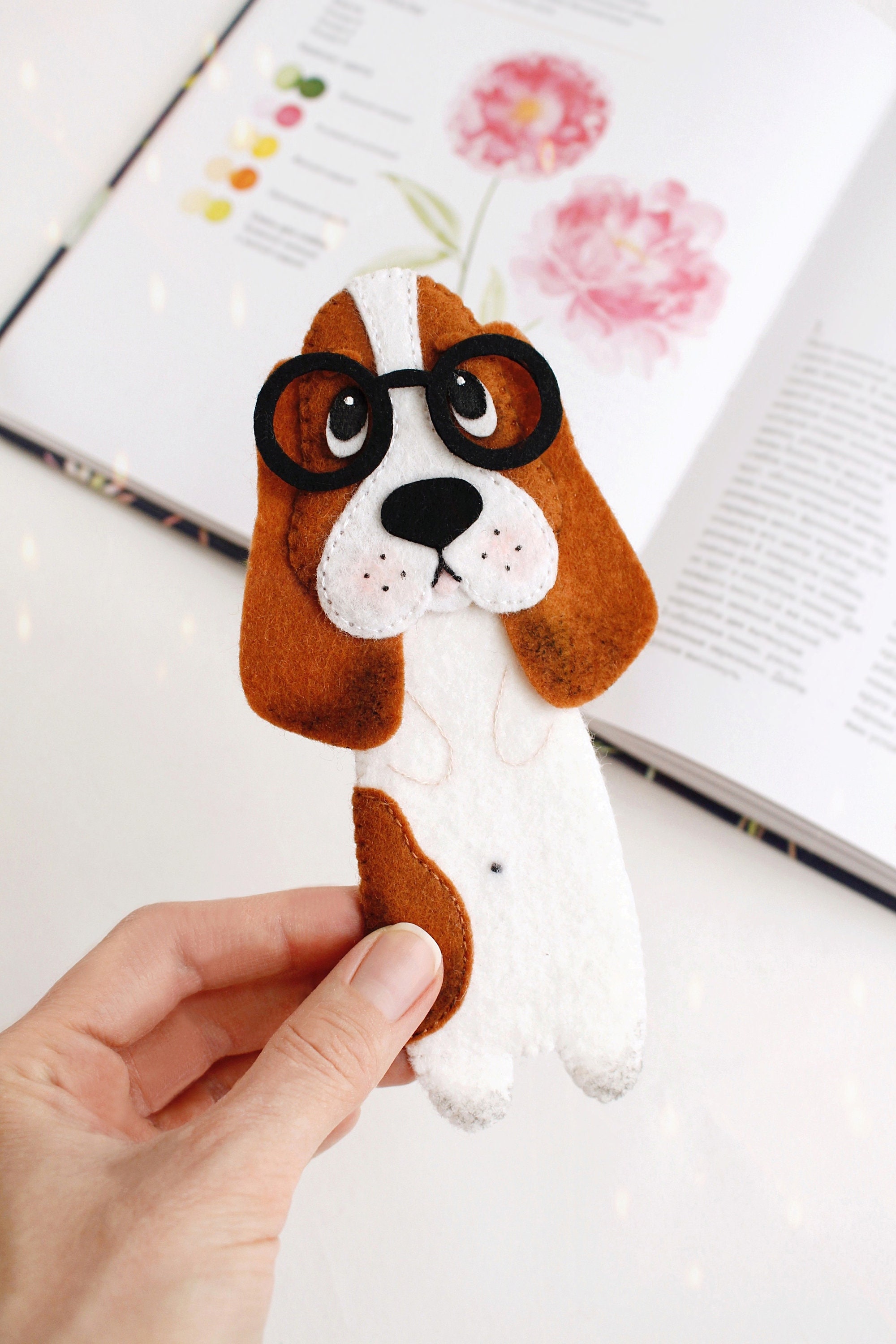 Felt Long Dog Basset Hound Kids Bookmark Hand Sewing PDF Tutorial With ...