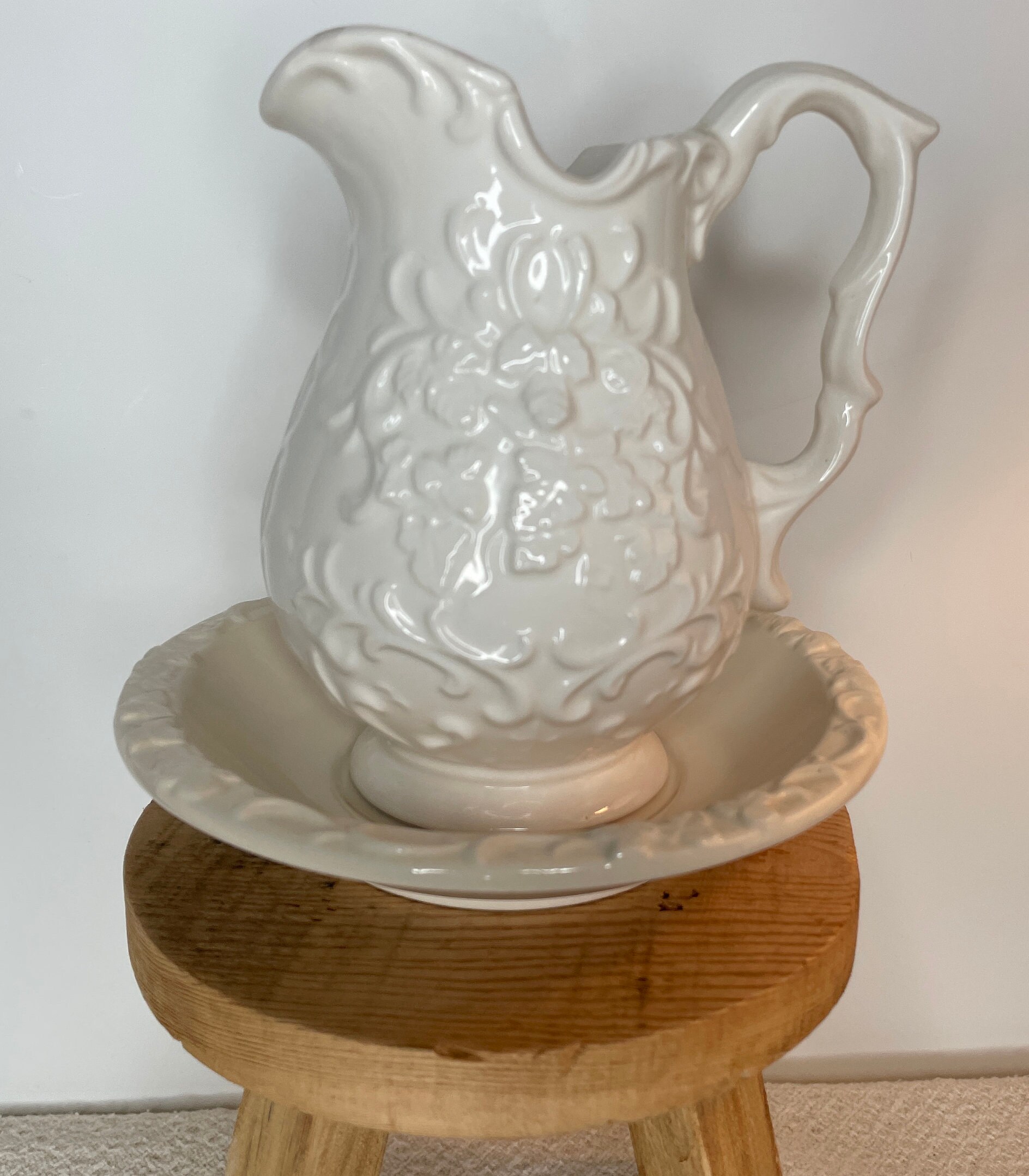 Vintage Inarco Japan Small Pitcher and Bowl Cream Color | Farmhouse ...