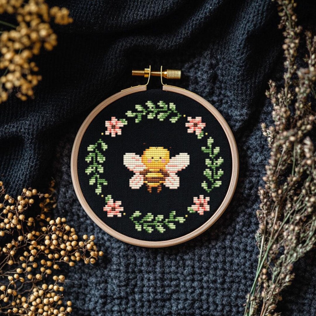 Honey Bee Cross Stitch Pattern PDF - Cute Easy Beginner Pattern Border ...
