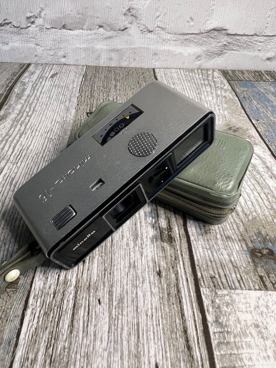 Minolta 16 Model P Spy Camera in Good Working Condition - Etsy UK