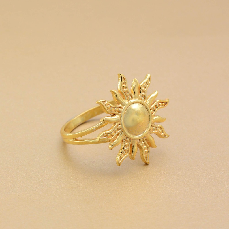 Sun Shape Ring, Beautiful Sun Rays Polished Silver Ring, Summer Style ...