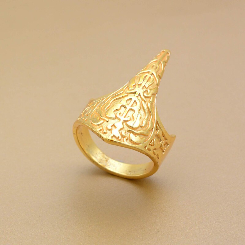 Shield Ring - Etsy
