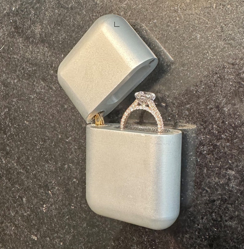Precision Crafted Aluminum CNC Ring Box - Etsy
