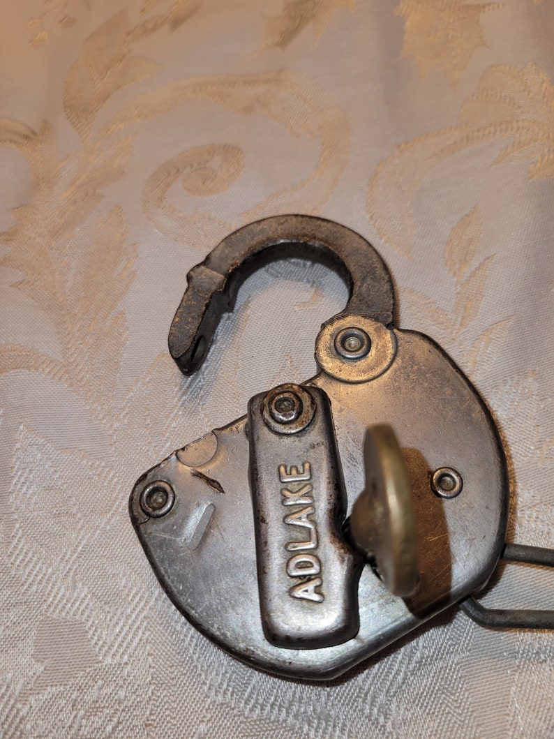 Louisiana and Arkansas Railroad Switch Lock and Key Set / L&A - Etsy