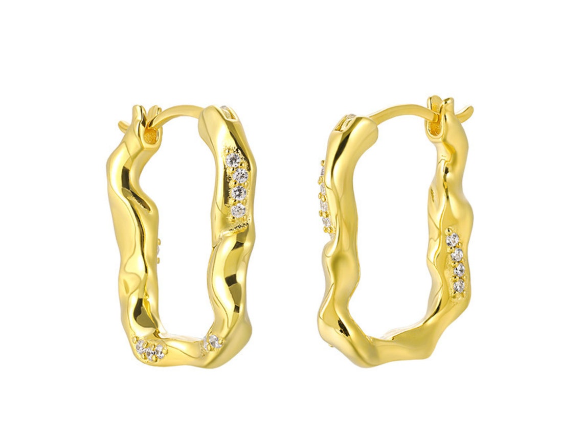 Twisted Geometric Gold Hoop Earrings Minimalist Gold Hoops - Etsy