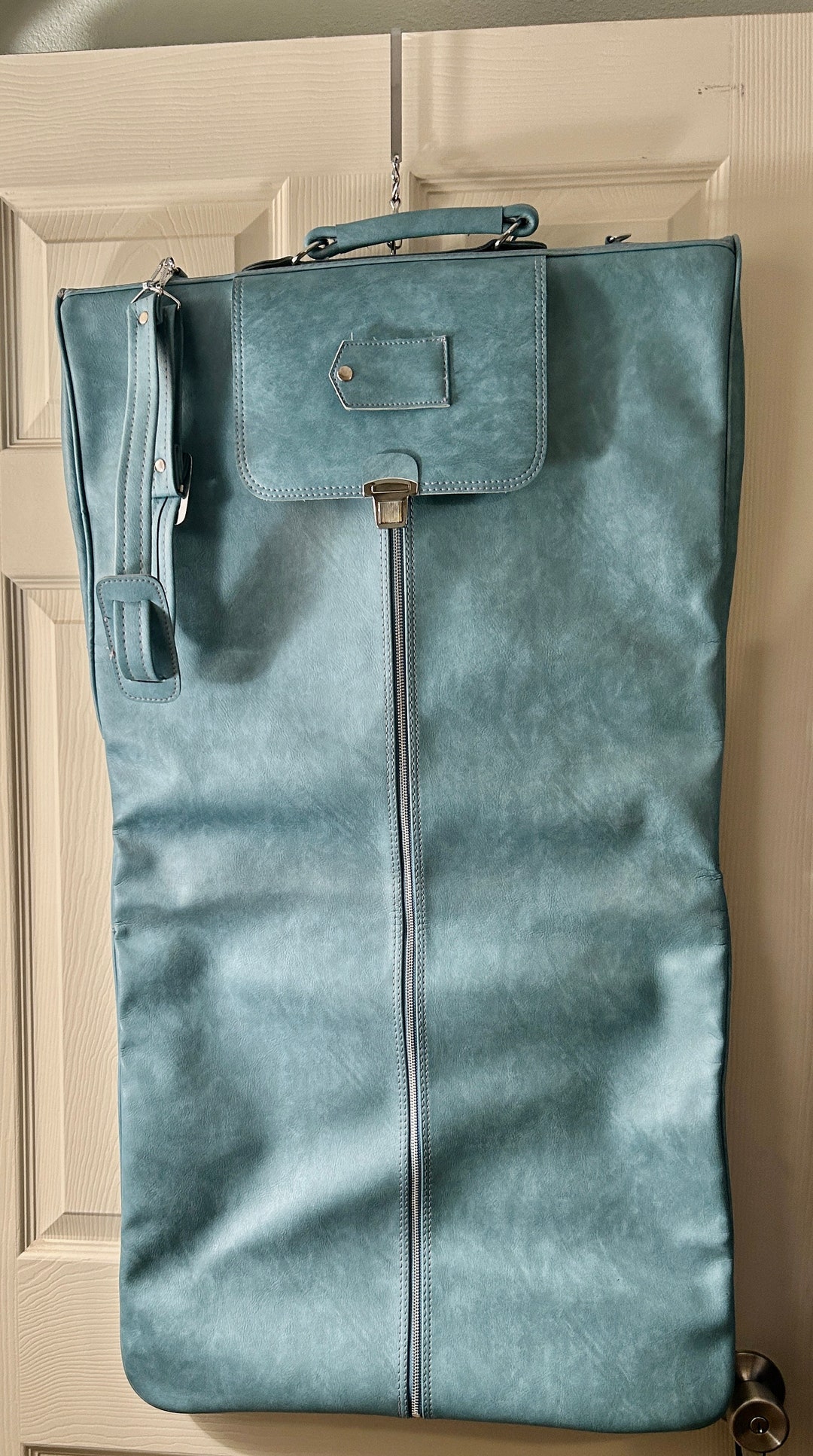 Retro Pristine Aqua Blue Vinyl Garment Bag for Travel Luggage Wrinkle ...