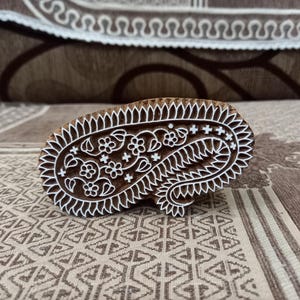 Detailed Paisely Indian Artistic Handicraft Item Wooden Printing Block ...