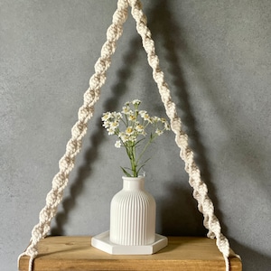 Macrame Shelf PATTERN Pdf, Macrame Wall Shelf DIY, Macrame Magazine ...