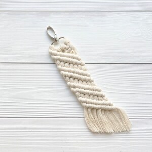 Macrame Keychain Pattern PDF, Wristlet Keychain, Macrame Tutorial for ...