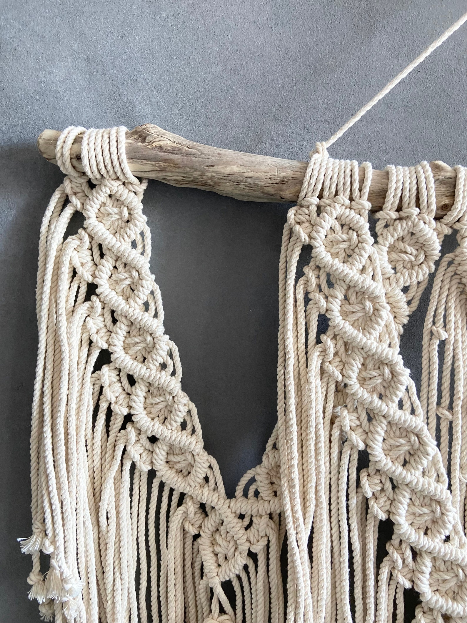 Macrame Wall Hanging With Tassels Pattern, Easy Macrame Pattern ...