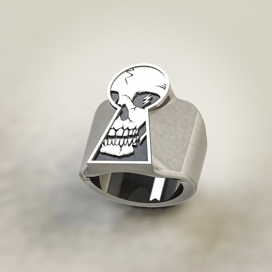 Skull Ring. Looking Through the Keyhole Skull Ring Punk Ring - Etsy