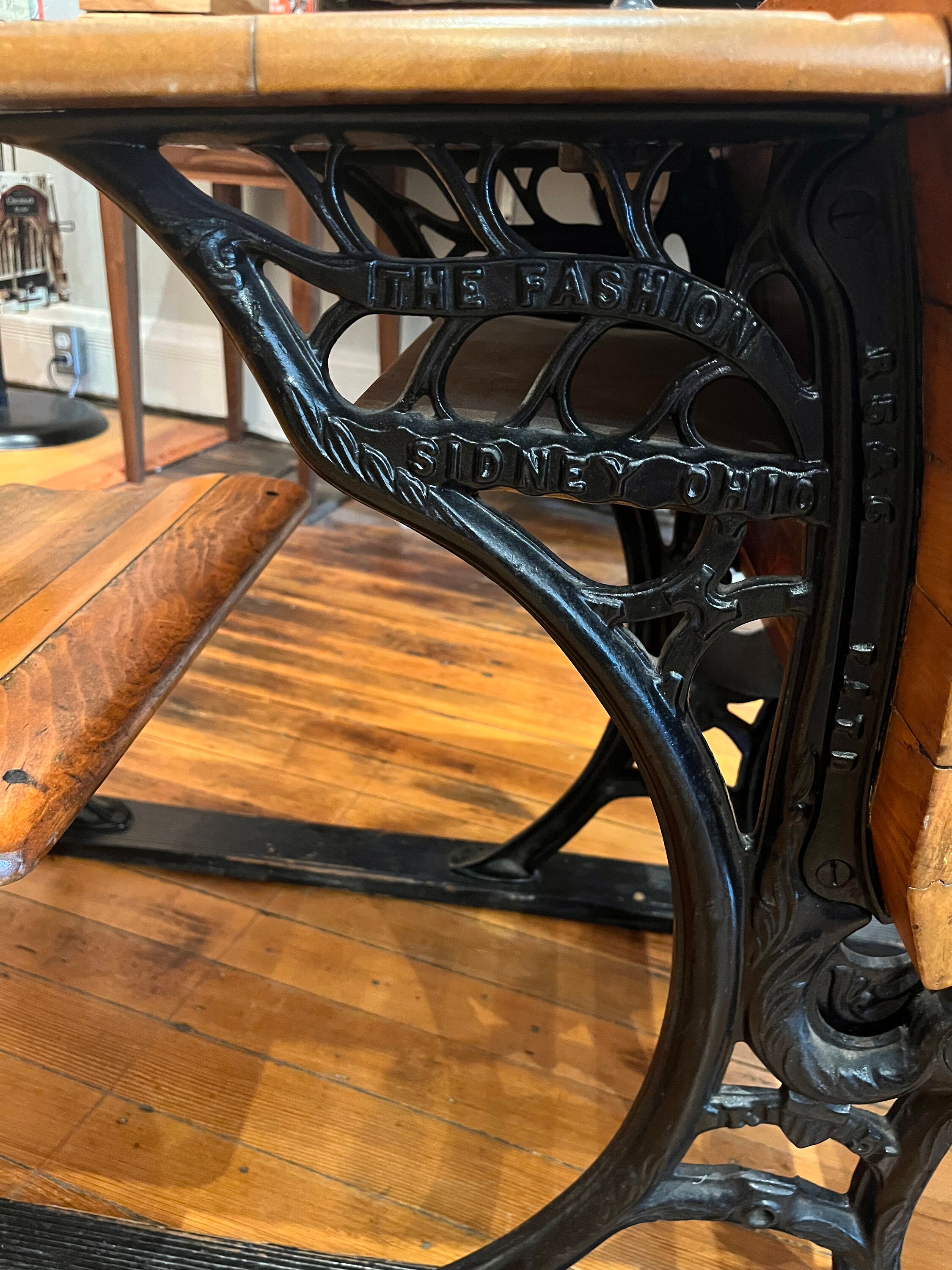 PICK-UP Only...late 1880's the Fashion Model School Desks set of 4 - Etsy