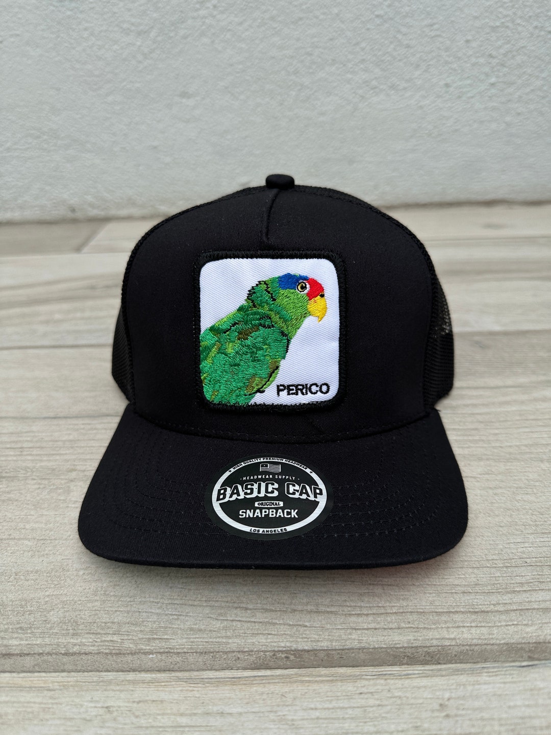 NEW PERICO PARROT Animal Trucker Hat Gym Snapback Mens Mesh Hat Dad ...