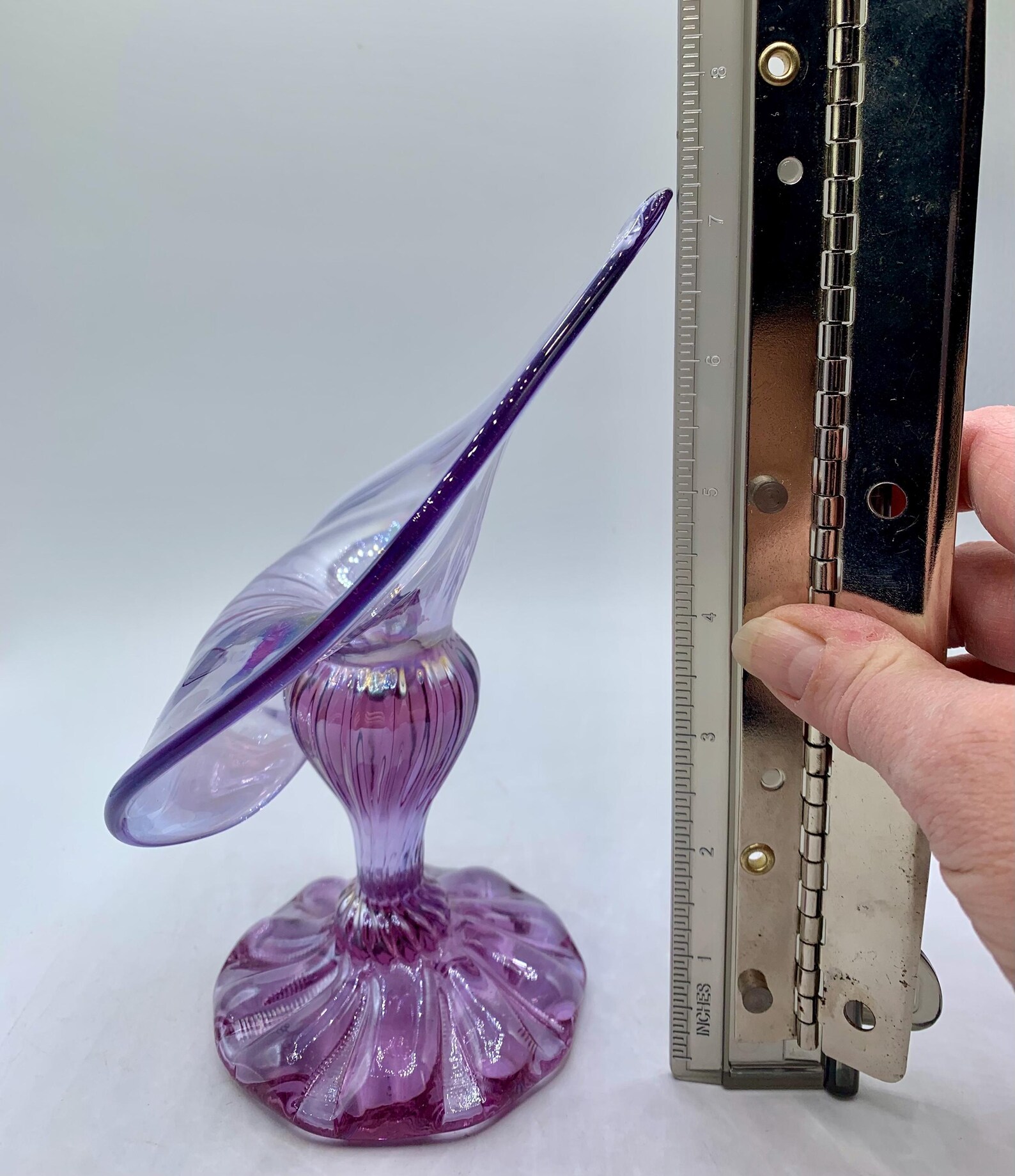 Vintage Art Glass Jack in the Pulpit Vase Lavender Carnival Signed Joe ...