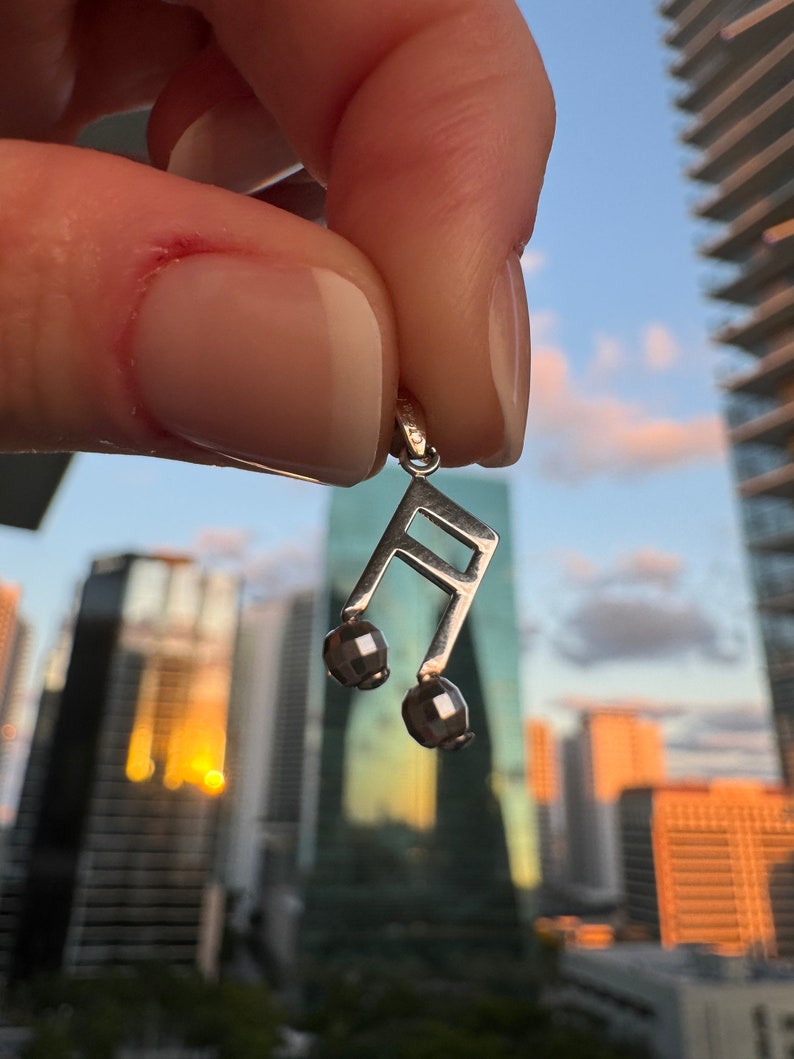 18K Solid White Gold Vintage Music Note Charm/pendant With Moving Disco ...