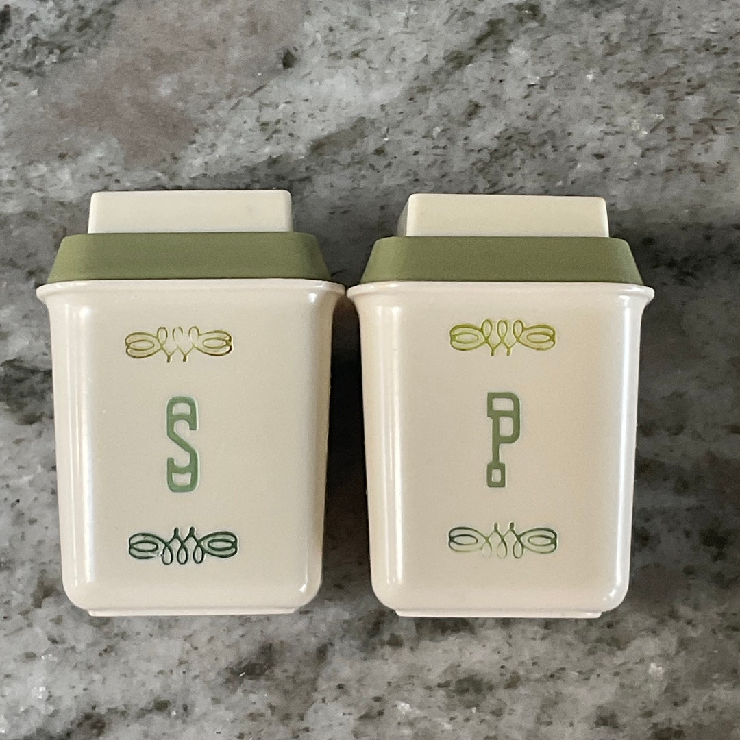 Lustro Ware Salt and Pepper Shakers Vintage Set - Etsy