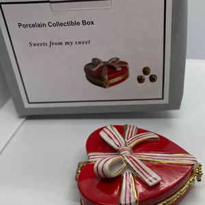 Heart Candy Box With 3 Chocolate Trinkets Porcelain Hinged Box Cooking ...