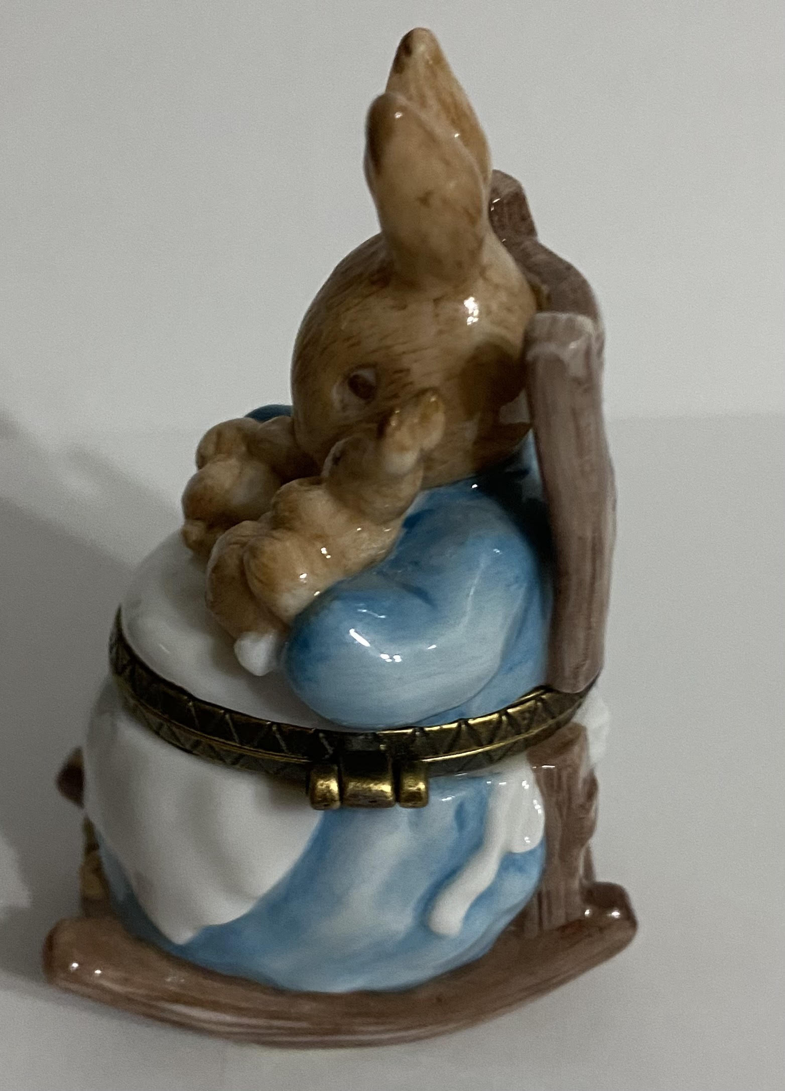 Beatrix Potter Mrs. Rabbit With Babies on Rocker Porcelain Hinged Box ...