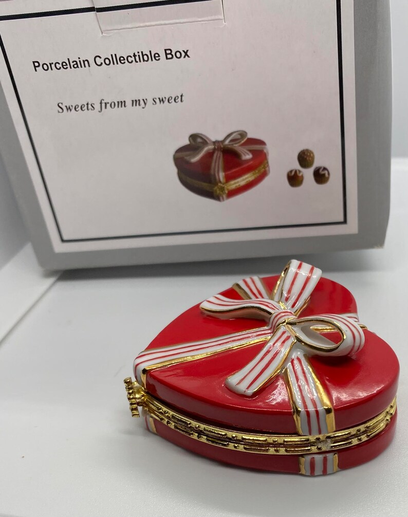 Heart Candy Box With 3 Chocolate Trinkets Porcelain Hinged Box - Etsy