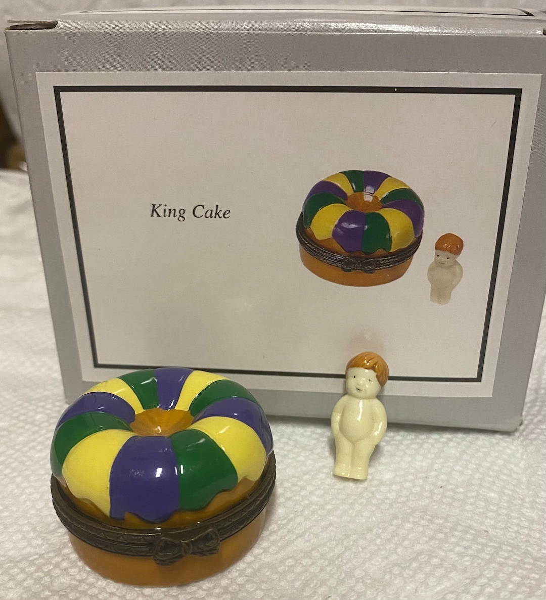 King Cake With Baby Trinket Madi Gras Cake Porcelain Hinged Box Midwest ...