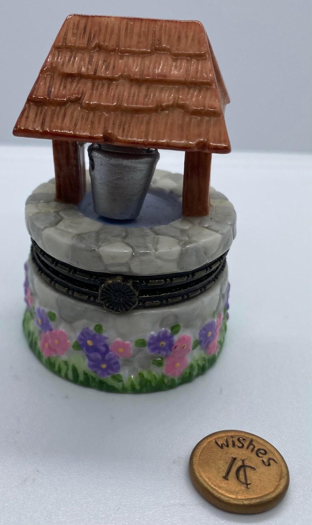 Wishing Well With Pot of Flowers Trinket Porcelain Hinged Box From the ...