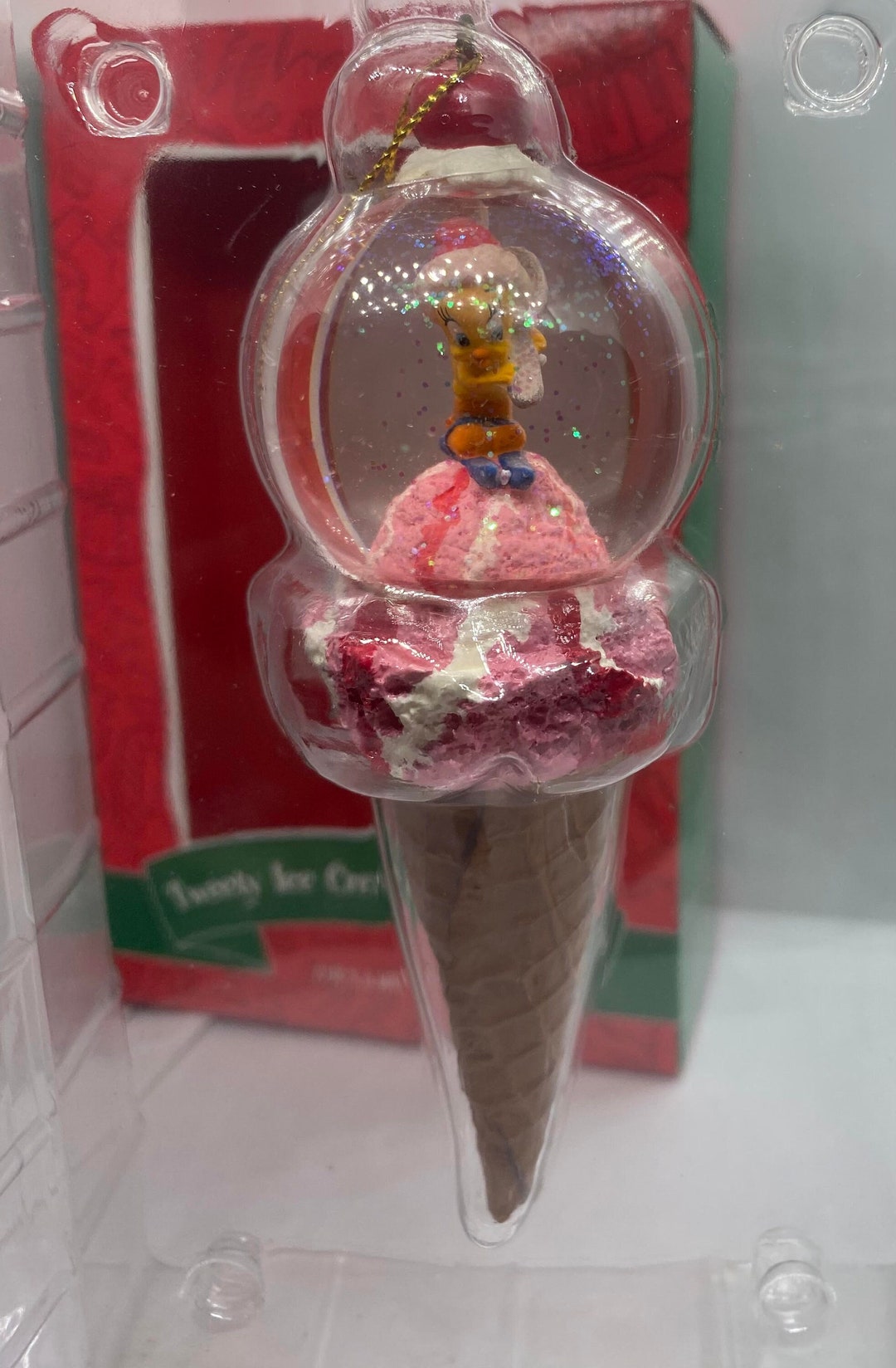 Tweety Ice Cream Cone Snow Globe Ornament Warner Brothers Store 2000 ...
