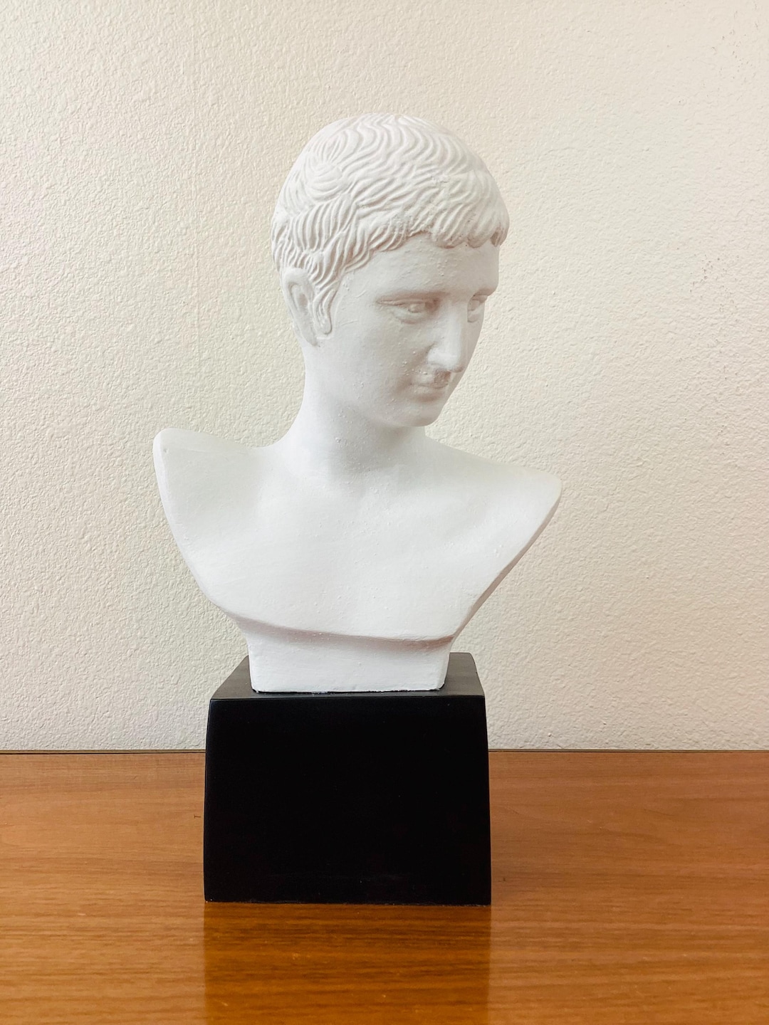 Vintage STATUE of DAVID BUST Statue Sculpture / Classical Decor - Etsy