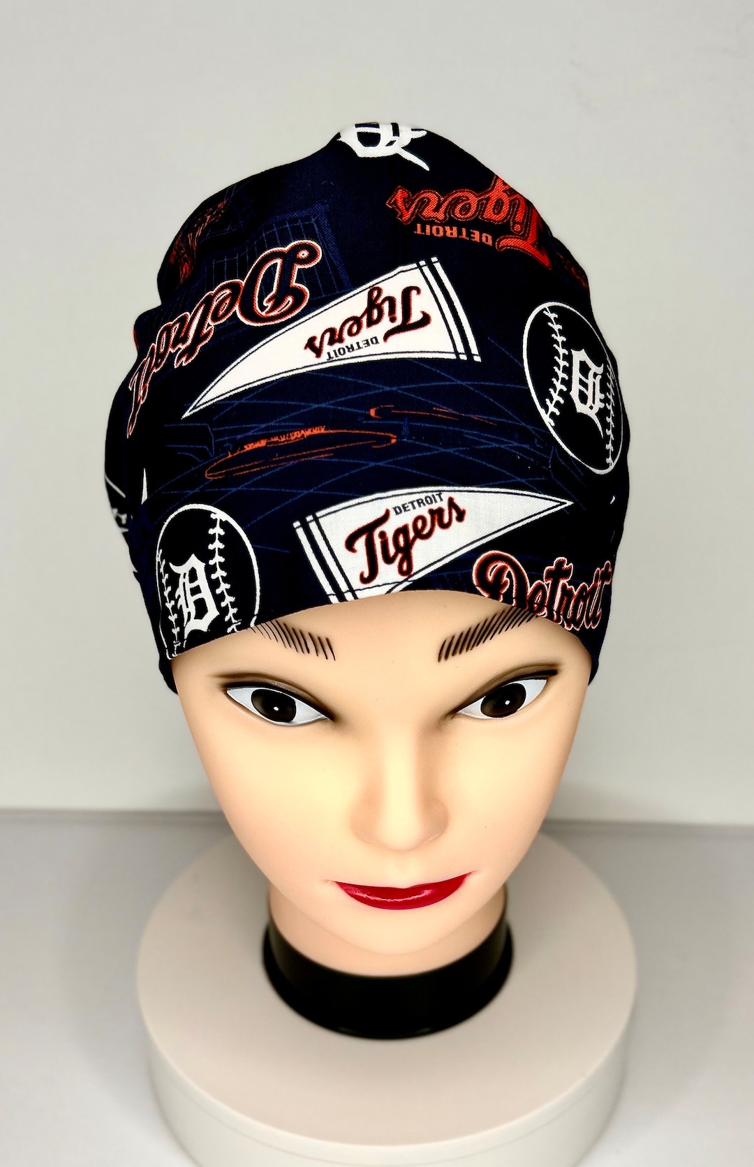 Detroit Tigers Surgical Scrub Cap for Women, Universal Style Scrubbing ...
