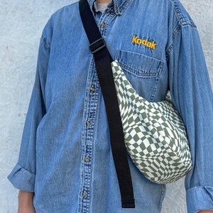 Crosstown Crescent Bag PDF Sewing Pattern - Etsy Canada