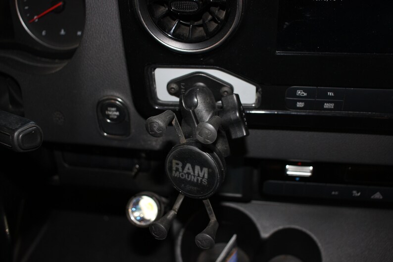 Mercedes Sprinter Dash Cubby Ram Single Ball Mount/adapter - Etsy