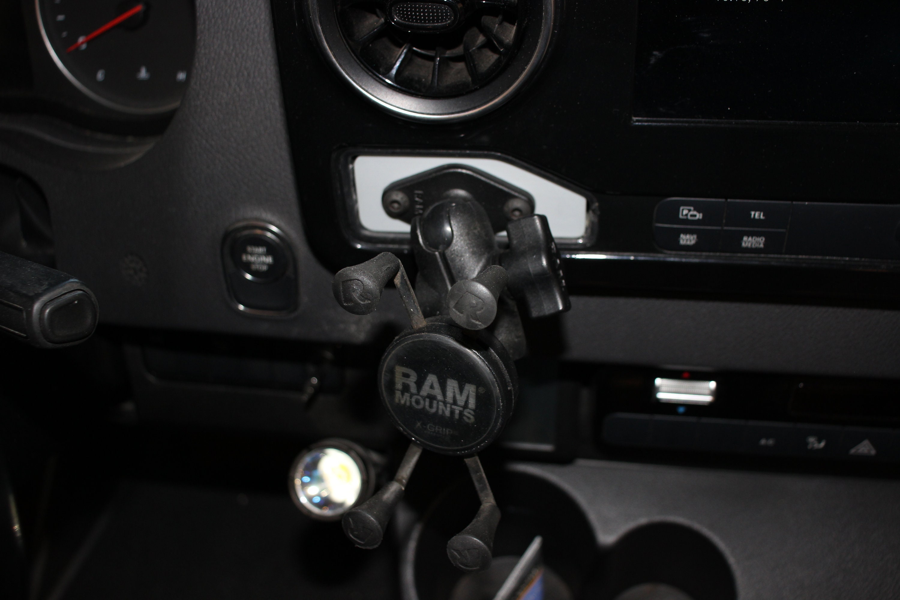 Mercedes Sprinter Dash Cubby Ram Single Ball Mount/adapter - Etsy