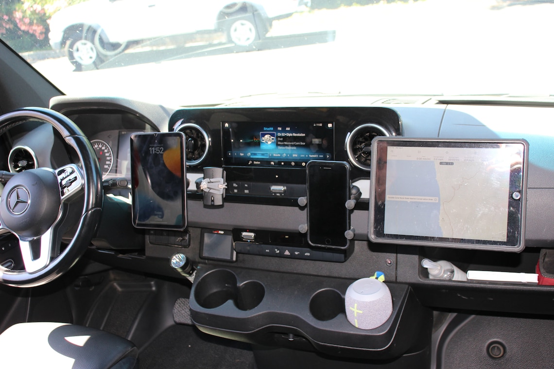 Mercedes Sprinter Dash Cubby Ram Dual Ball Mount/adapter please Read ...