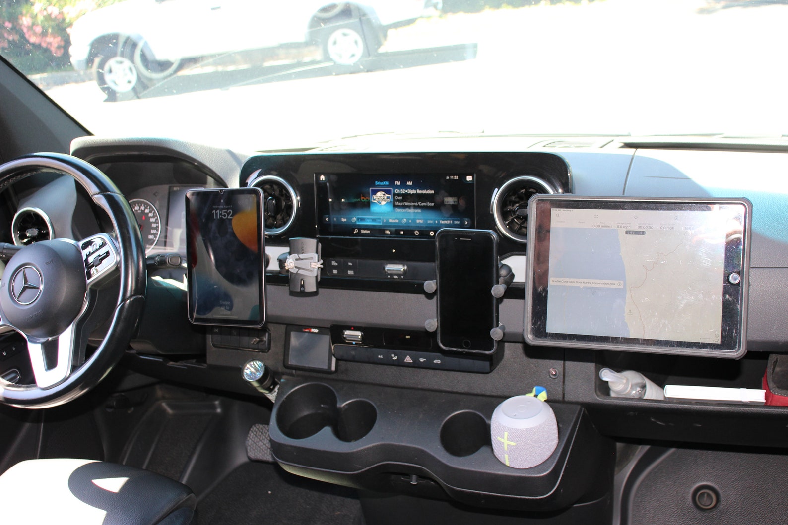 Mercedes Sprinter Dash Cubby Ram Dual Ball Mount/adapter - *please Read ...