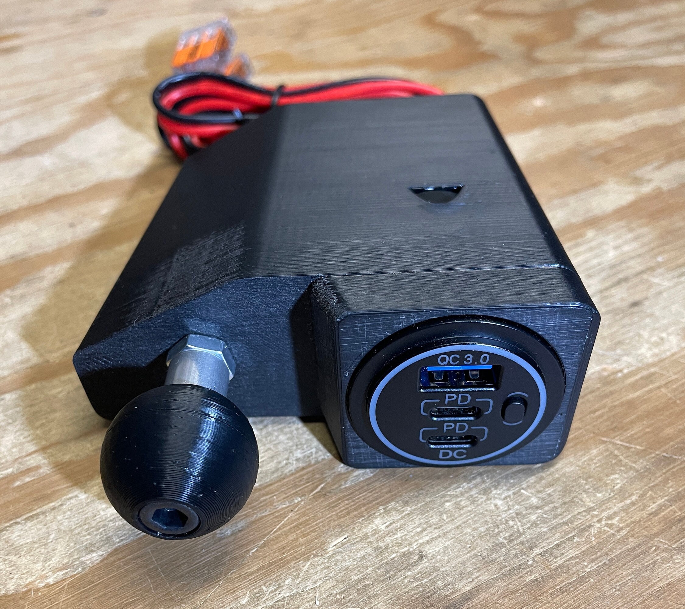 Mercedes Sprinter Dash Cubby Ram Single Ball Mount/adapter With USB ...