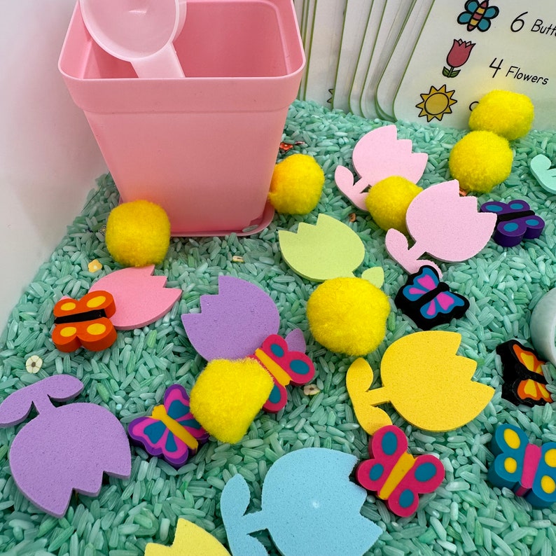 Spring Mix Sensory Bin | Sensory Bin | Preschool Spring Game ...
