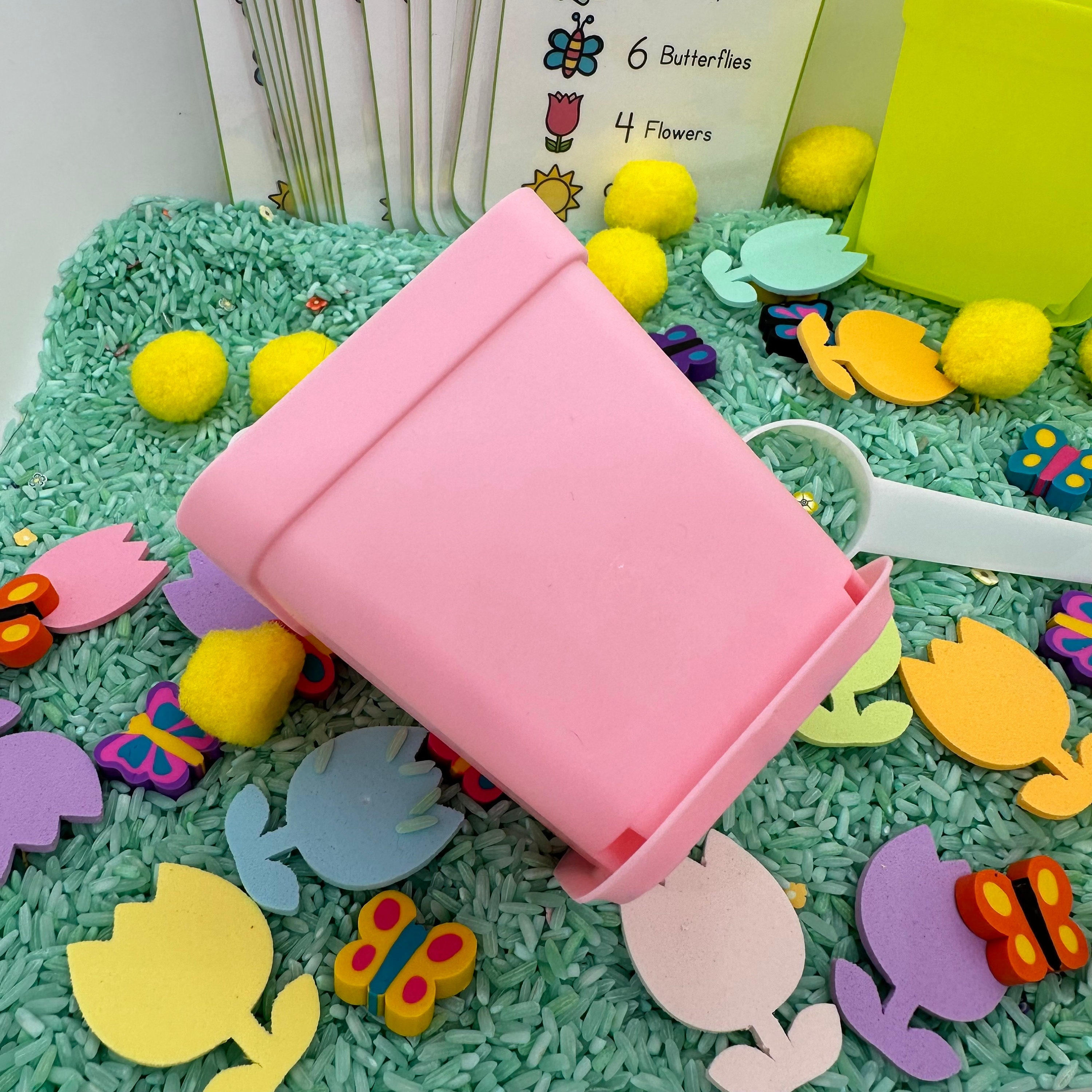 Spring Mix Sensory Bin | Sensory Bin | Preschool Spring Game ...