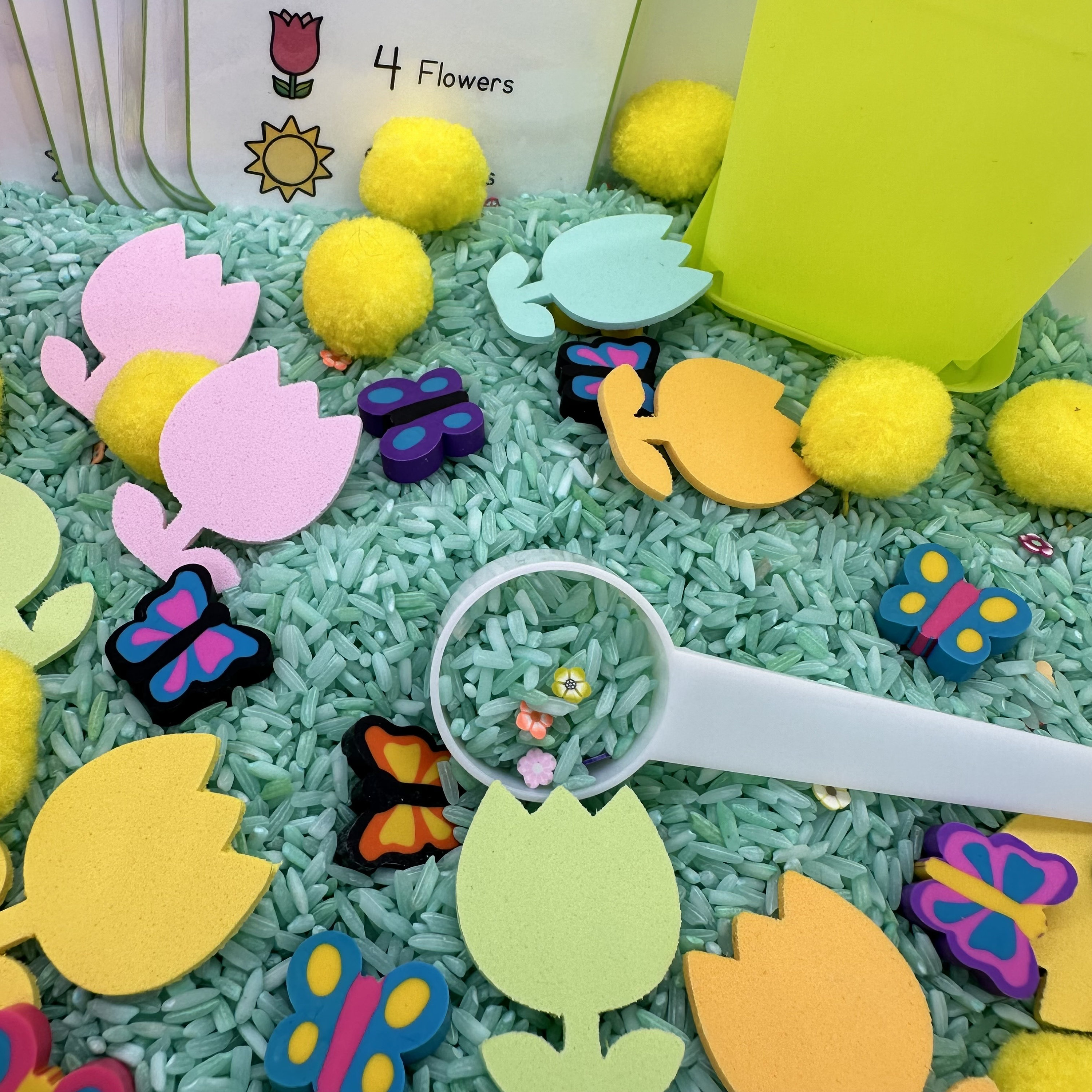 Spring Mix Sensory Bin | Sensory Bin | Preschool Spring Game ...