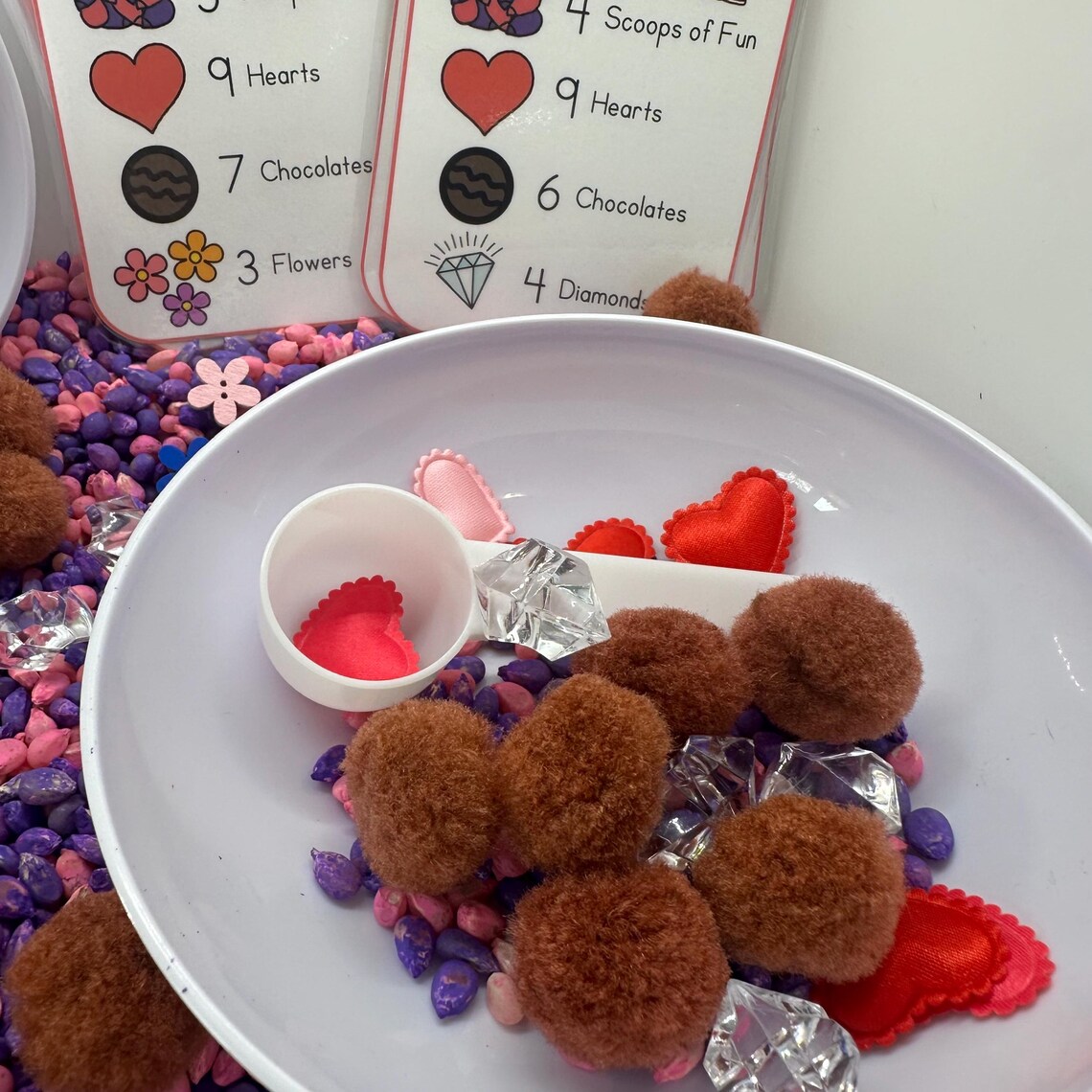 Friendship Potion Sensory Bin | Sensory Bin | Preschool Valentine Game ...