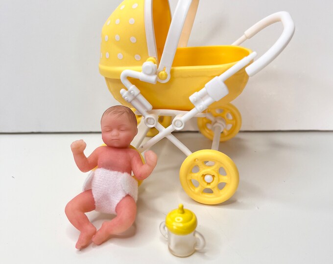 Zuru My Mini Baby - Yellow Stroller Set - Mini Silicone Baby Doll ...