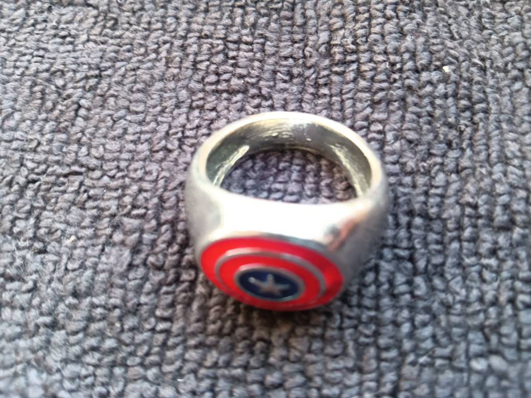 Captain America Avengers Ring Silver-tone Costume Jewelry Size 8 - Etsy