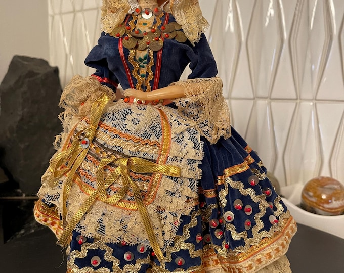 Vintage Greek Doll - Traditional Costume - Souvenir Doll - 13" - Amalia ...